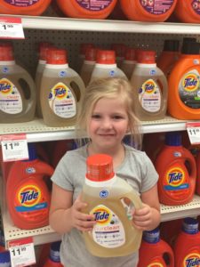 Teaching Kids to do Laundry {Free Printables} | The TipToe Fairy