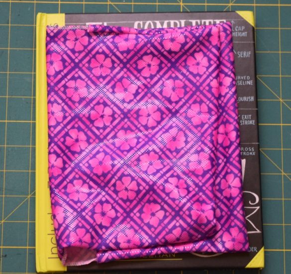 DIY Stretchy Book Covers | The TipToe Fairy