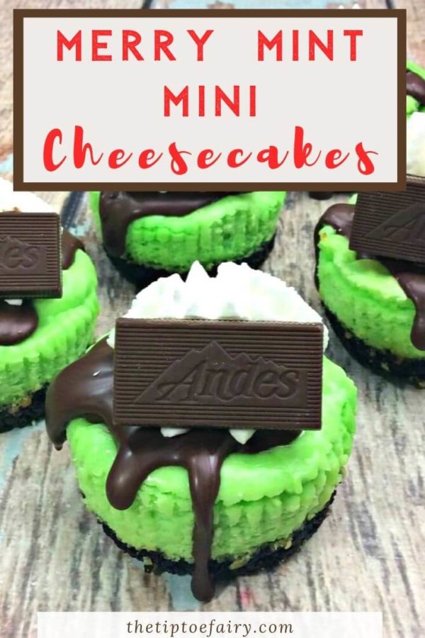 Merry Mint Mini Cheesecakes | The TipToe Fairy