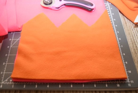 Sew a Kids Fleece Crown | The TipToe Fairy