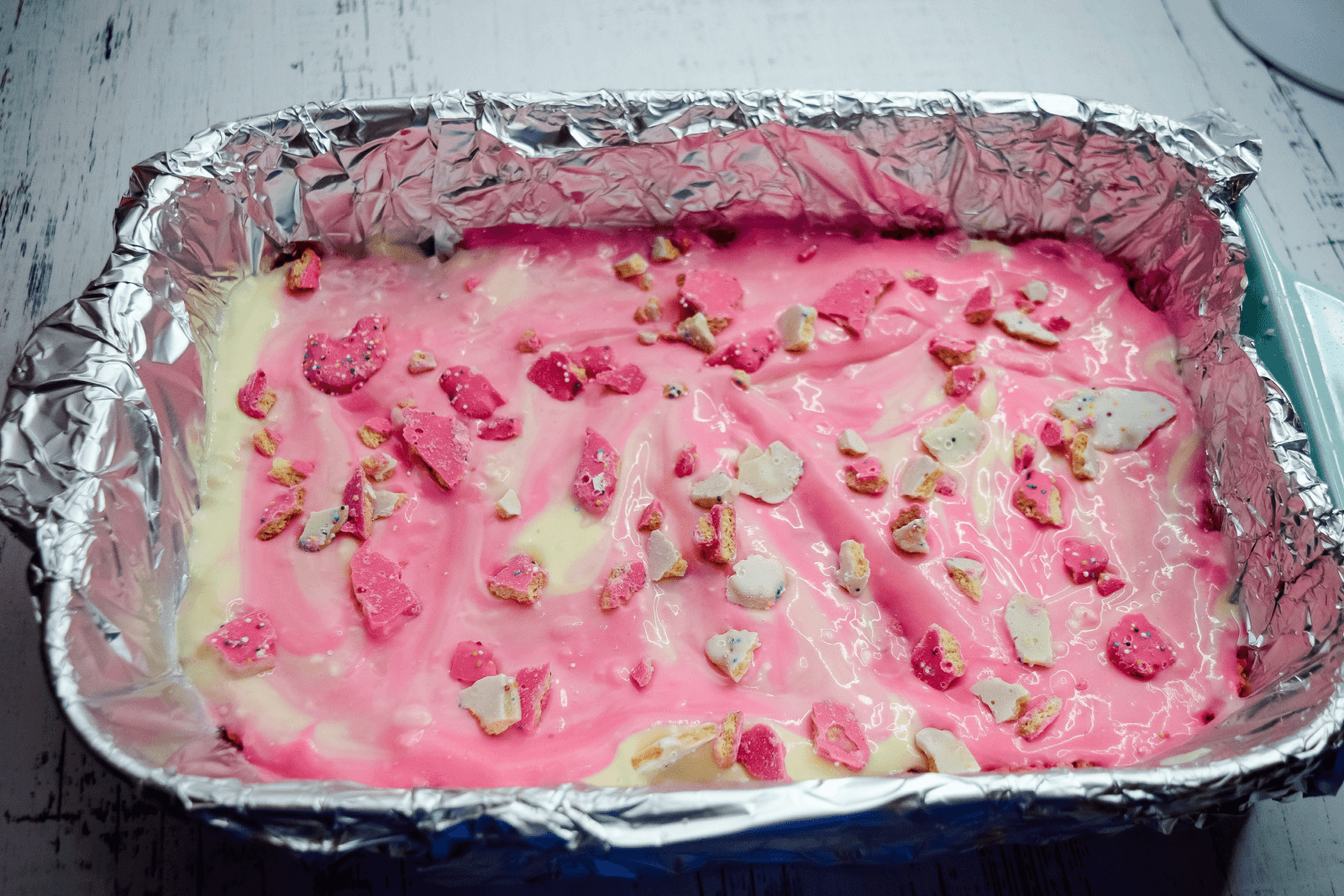 How to make Animal Cracker Cheesecake Bars with a Dr. Dolittle Party ...