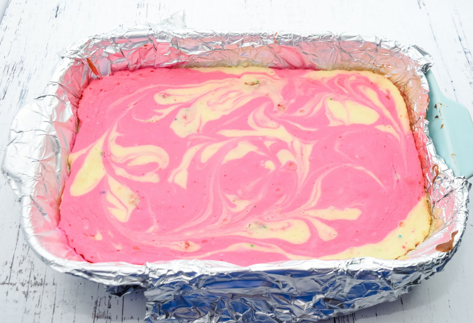 How to make Animal Cracker Cheesecake Bars with a Dr. Dolittle Party ...