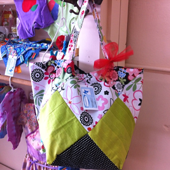 Sew The Inside Out Tote Bag - It's Reversible! | The TipToe Fairy