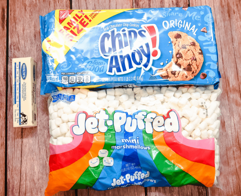 No Bake Chips Ahoy Chocolate Chip Cookie Marshmallow Bars | The TipToe ...