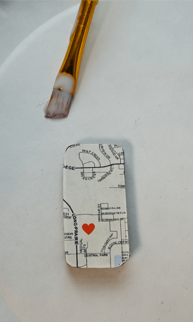 How to DIY Make Your Own Where We Met Map Keychain | The TipToe Fairy