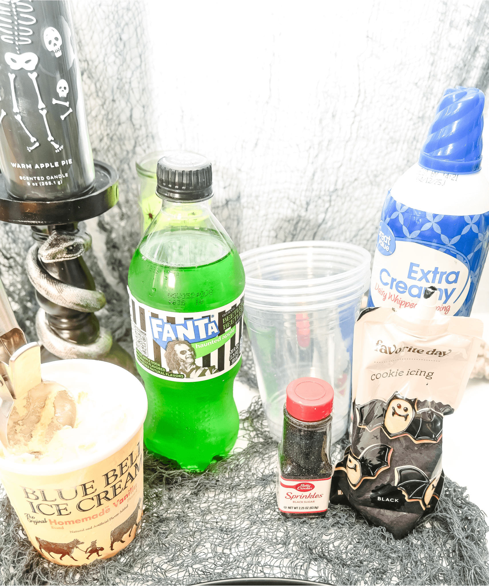 How to make Beetlejuice Ice Cream Float | The TipToe Fairy